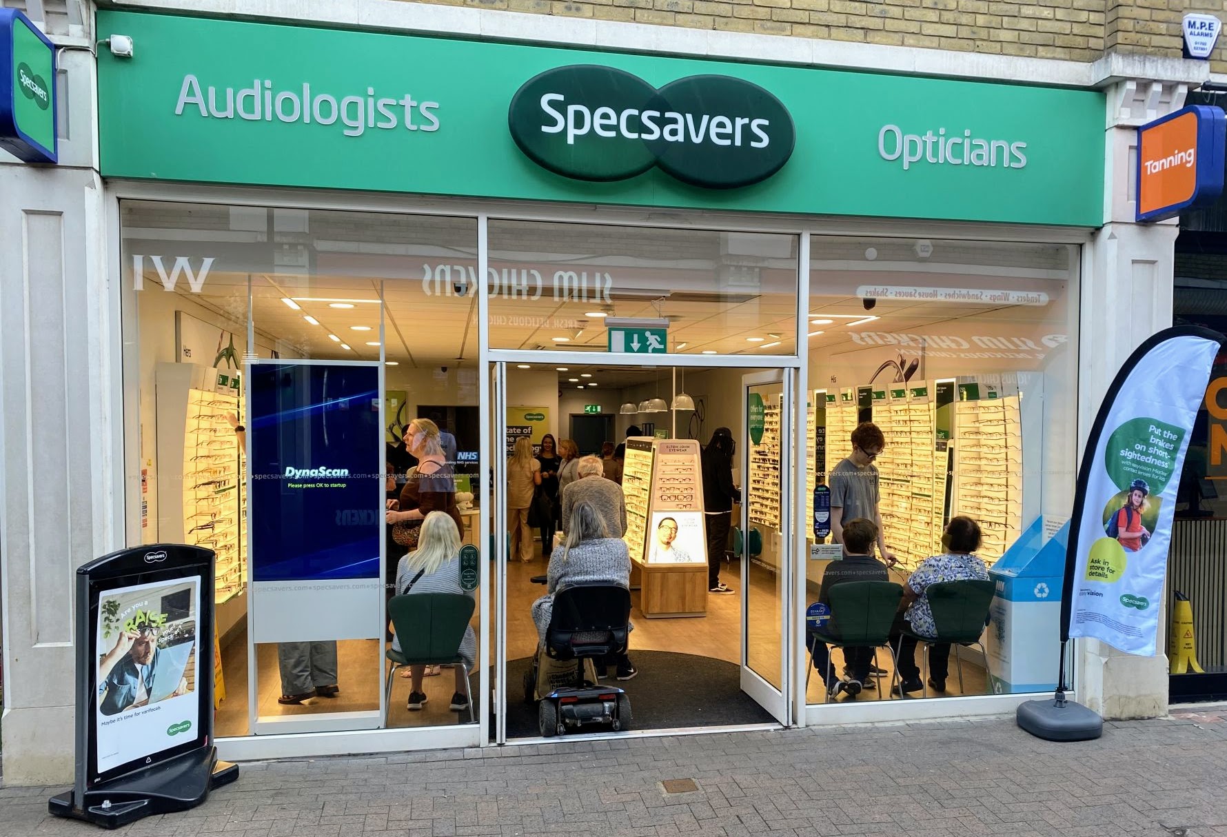 Specsavers | Point of Sale Merchandising | Executional Ltd